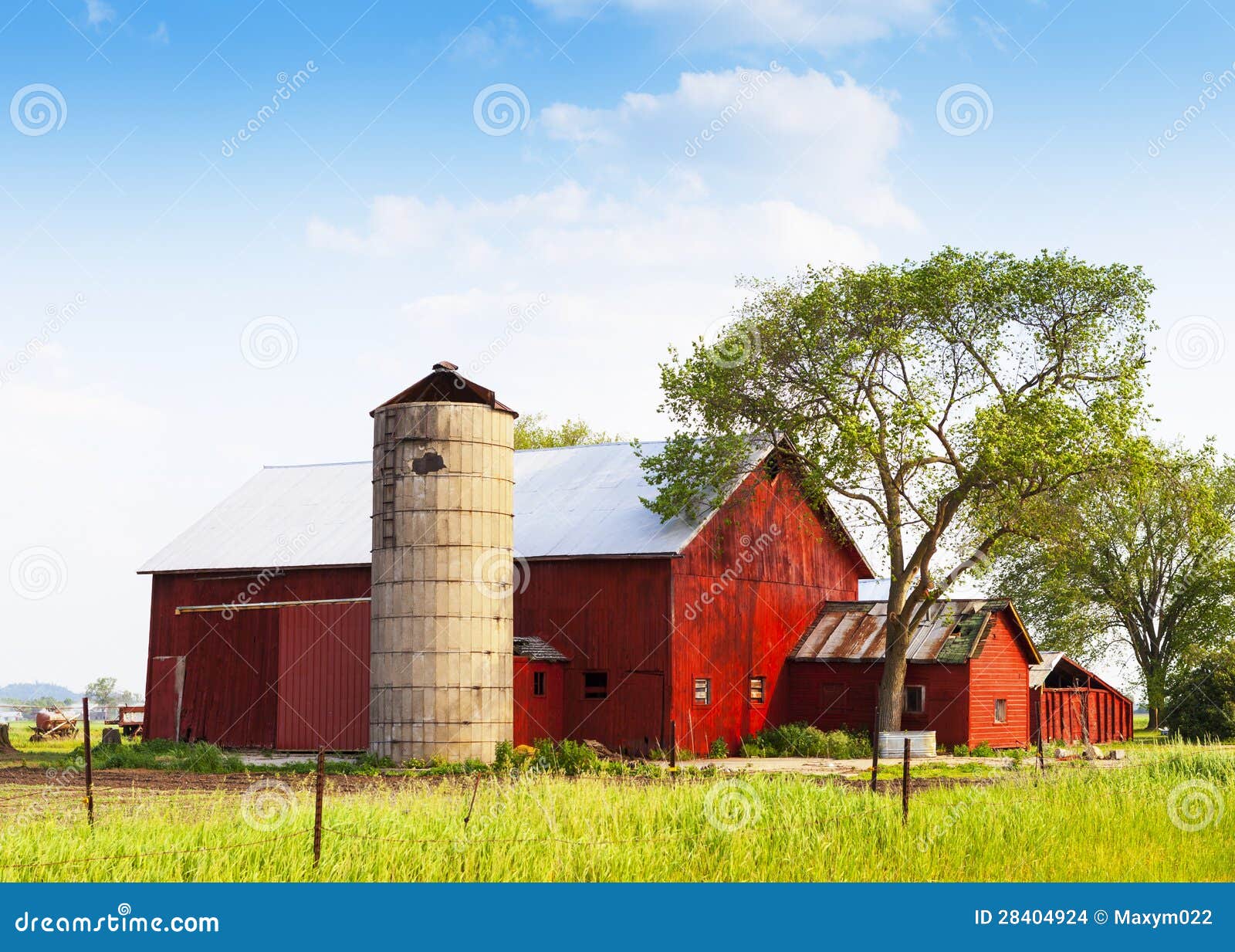 American Countryside stock photo. Image of house, farmland - 28404924