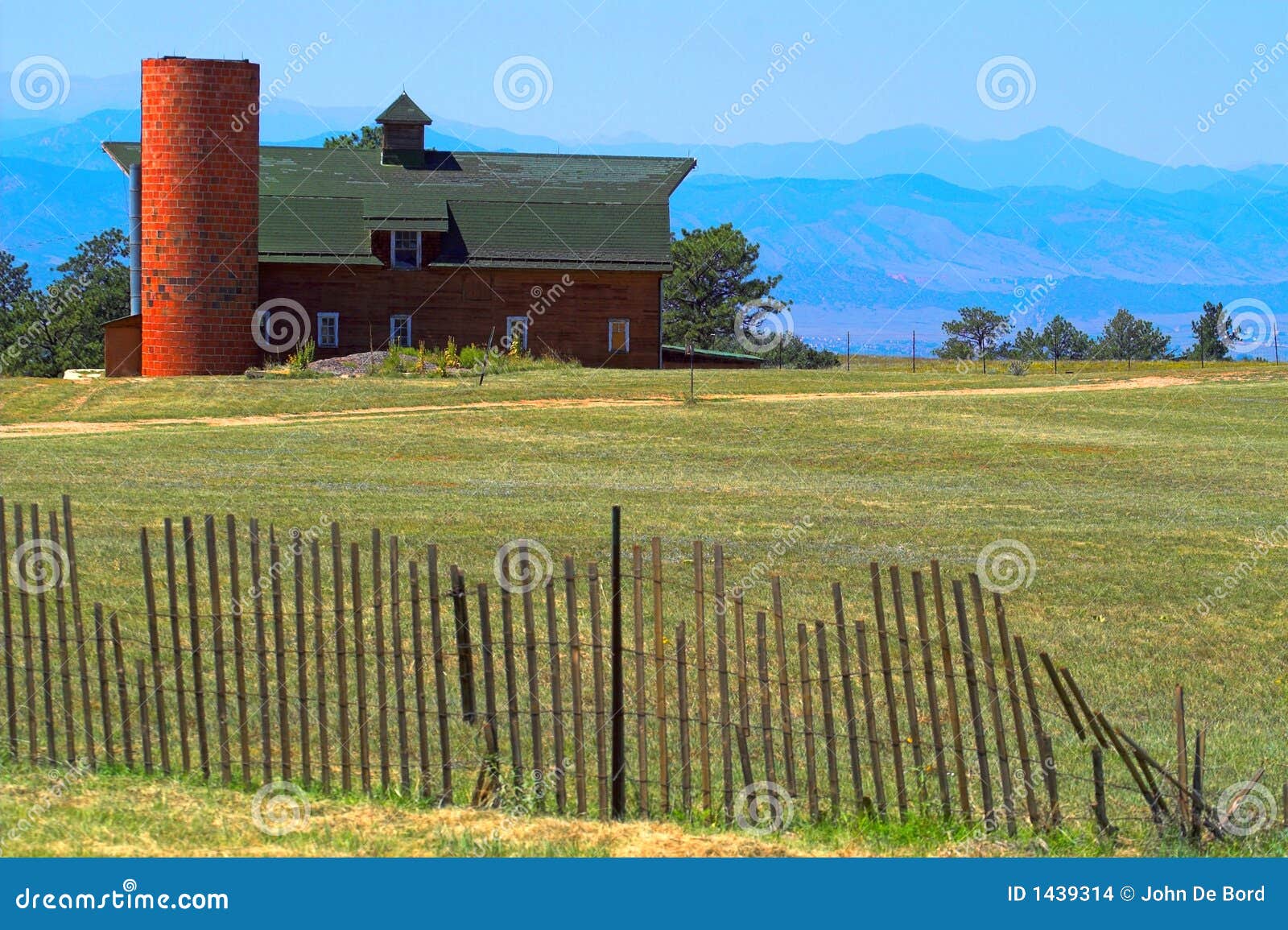 American Farm stock photo. Image of western, farming, silo - 1439314