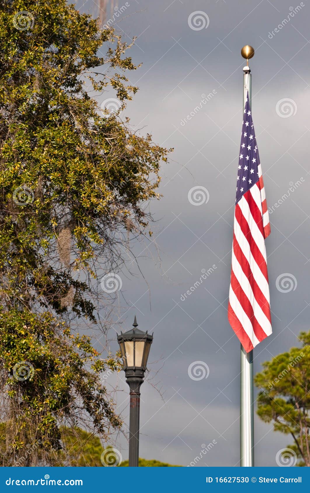 American Flag and Old Fashioned Lamp Post Stock Photo - Image of tree ...