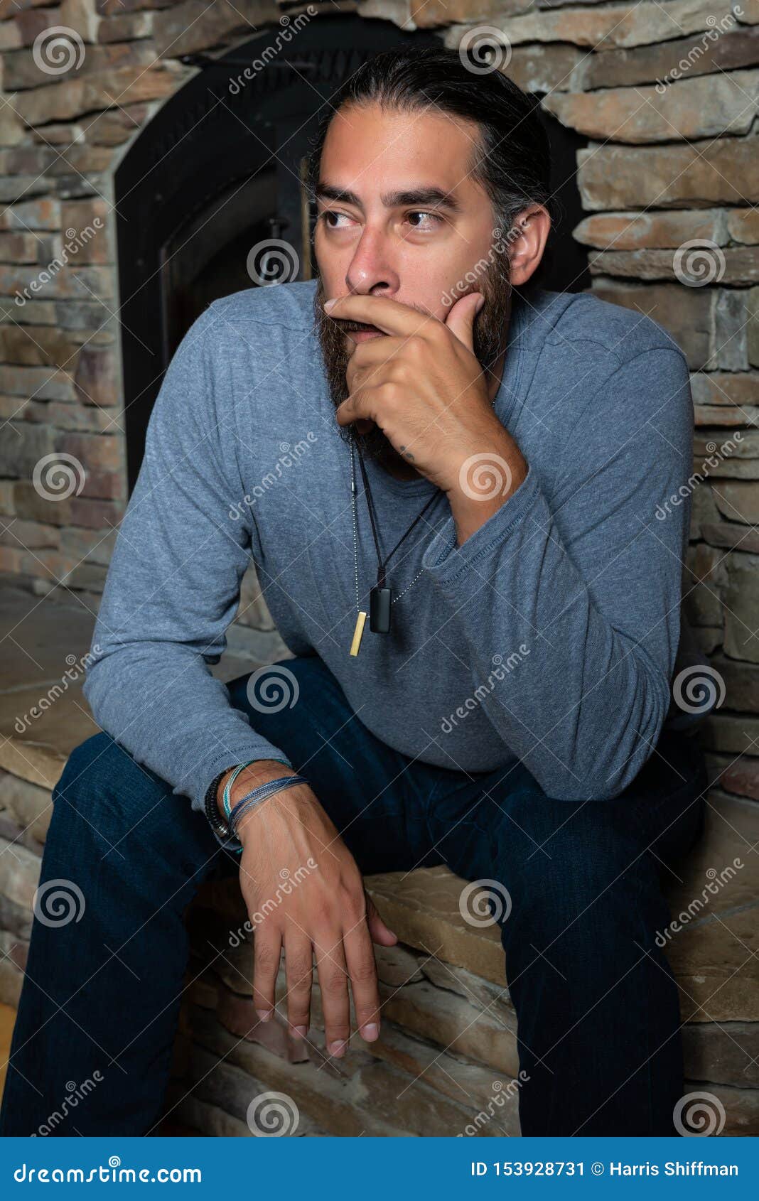 American Indian man stock image. Image of hearth, lodge - 153928731