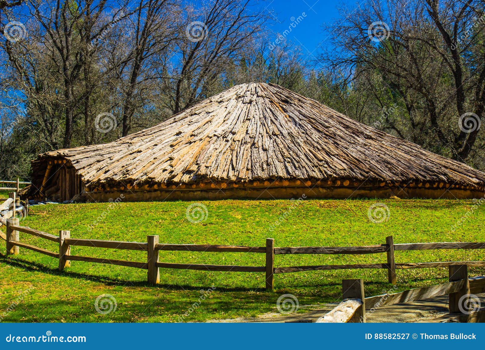 American Indian Roundhouse stock image. Image of lodging - 88582527