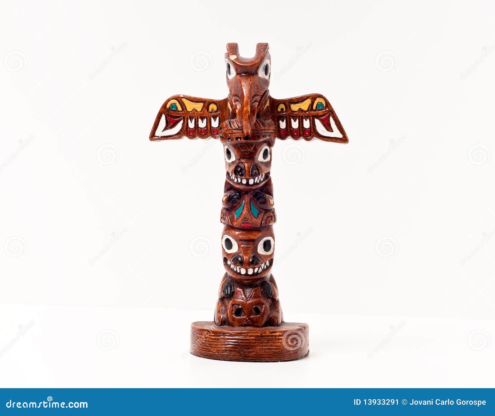 American Indian Totem Pole stock image. Image of carve - 13933291