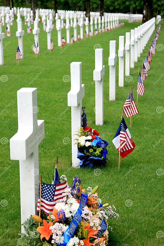 American Military Graveyard Stock Image - Image of dead, cemetery: 5367275