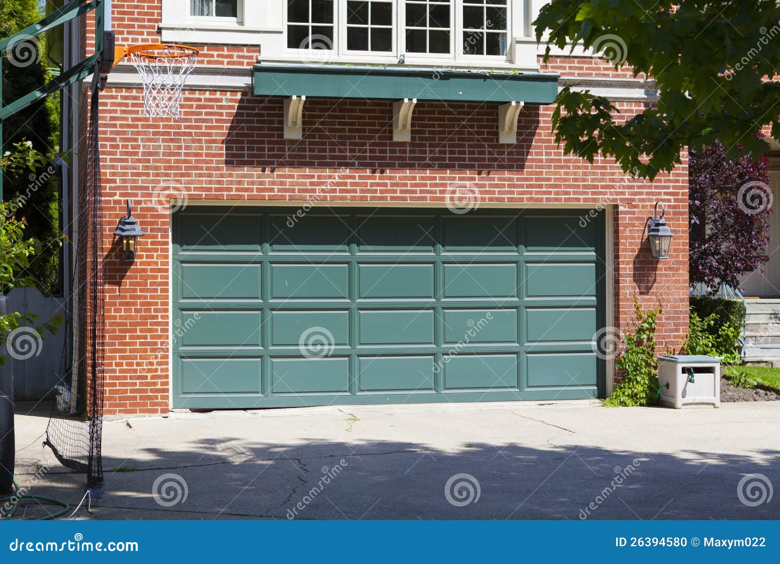 American Modern Garage stock photo. Image of door, home - 26394580