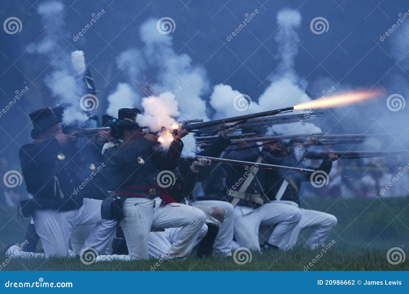 American Night Battle editorial photography. Image of night - 20986662