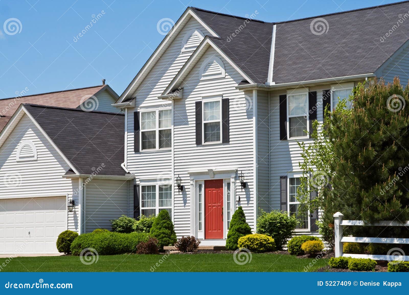 American Suburban House stock image. Image of concrete - 5227409