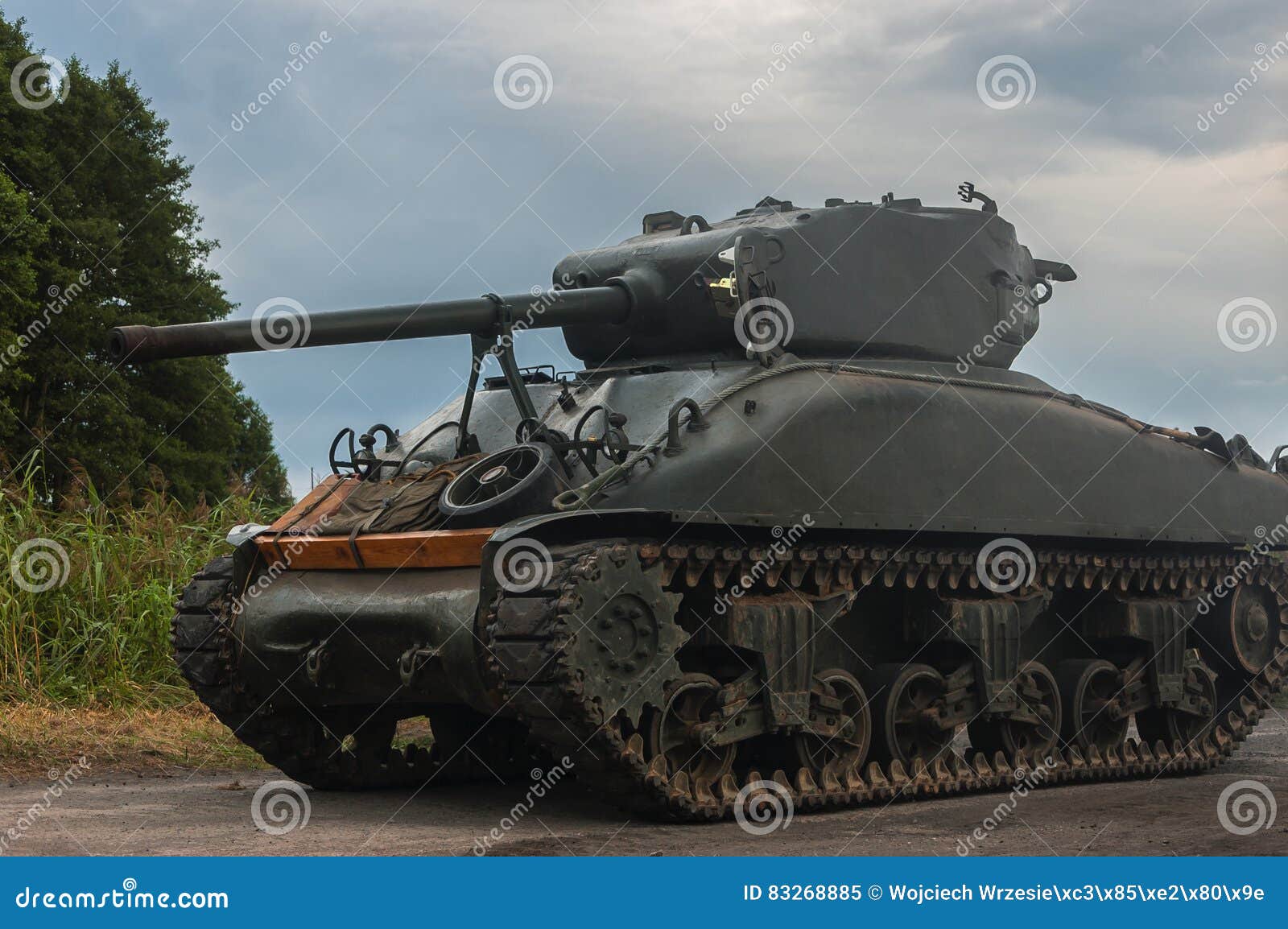 AMERICAN TANK of WORLD WAR II Stock Image - Image of compartment, brake ...