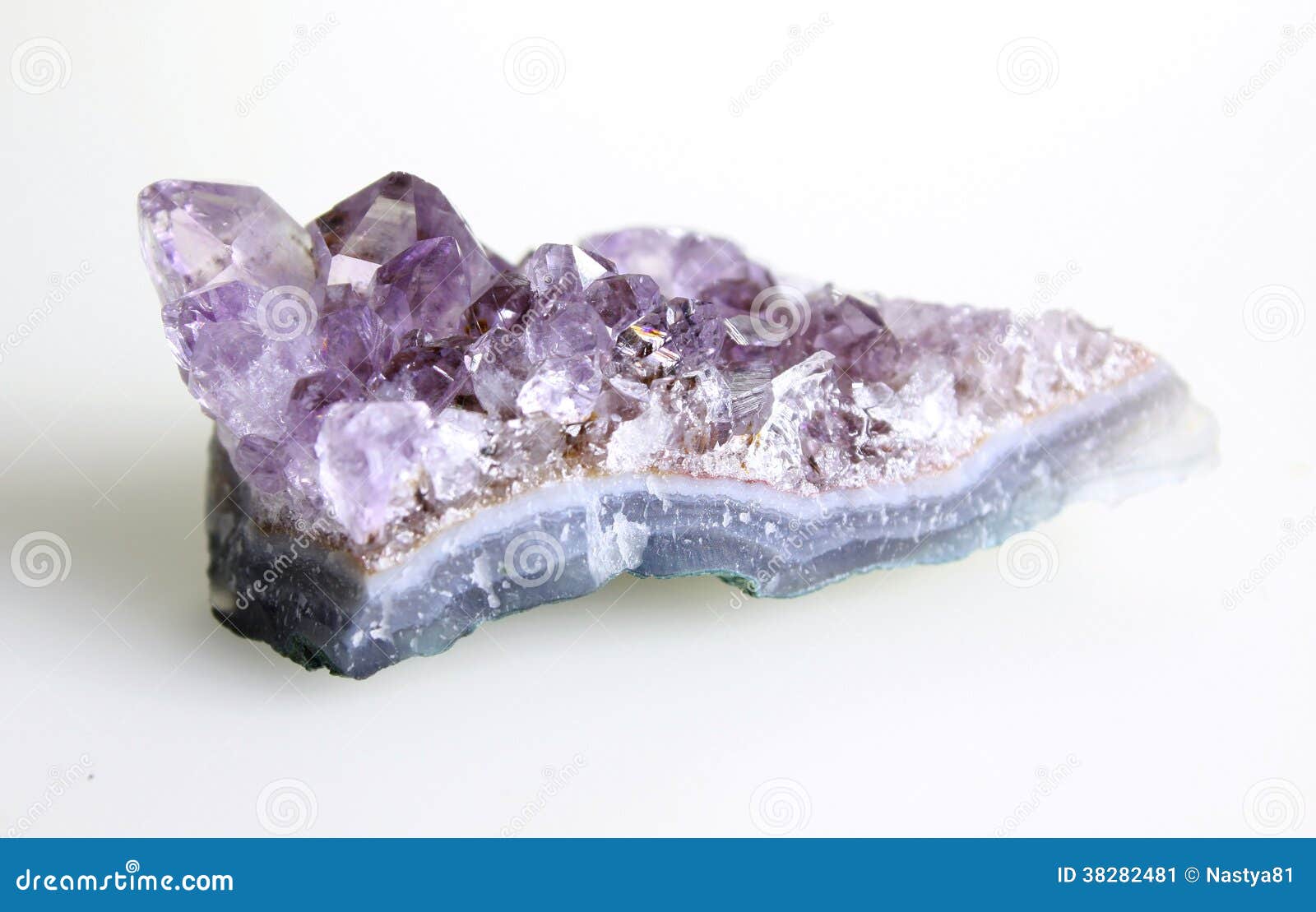 Amethyst stockbild. Bild von auszug, juwel, magisch, harmonie - 38282481