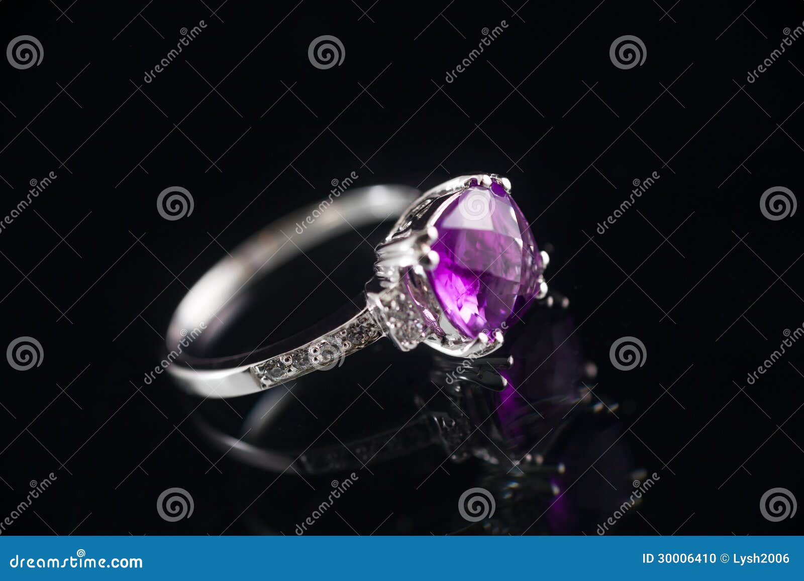 Amethyst ring stock photo. Image of jewel, reflection - 30006410