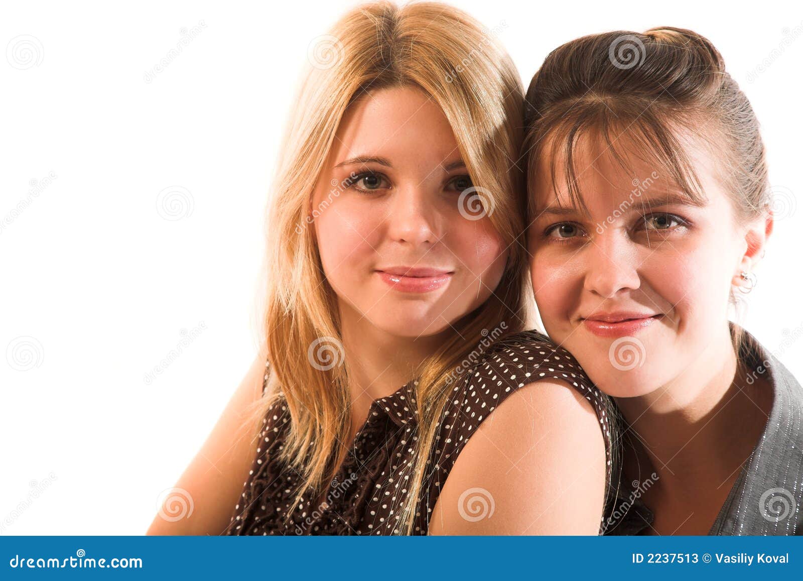 Amiche immagine stock. Immagine di amicizia, felice, espressivo - 2237513