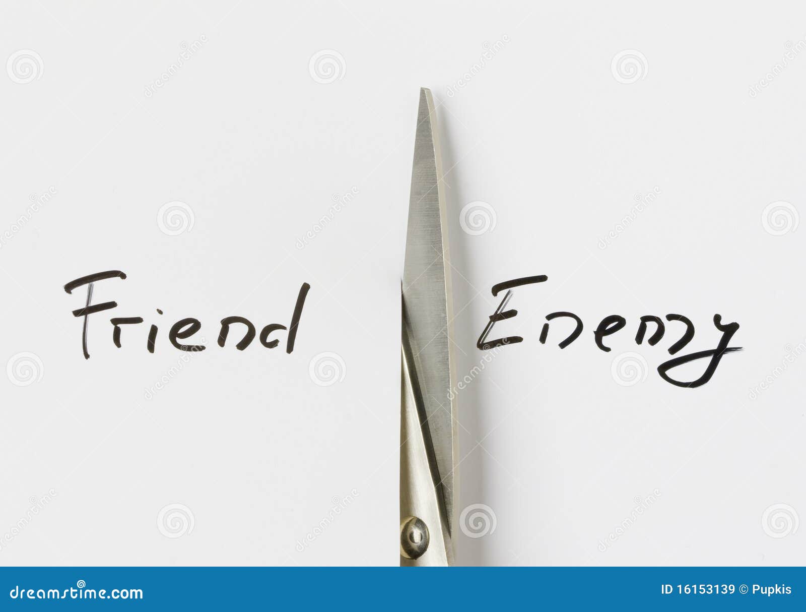 Amigo/inimigo imagem de stock. Imagem de estratégia, papel - 16153139