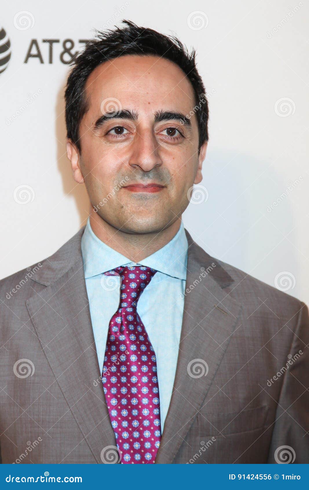 Amir Talai редакционное фото. изображение насчитывающей красно - 91424556