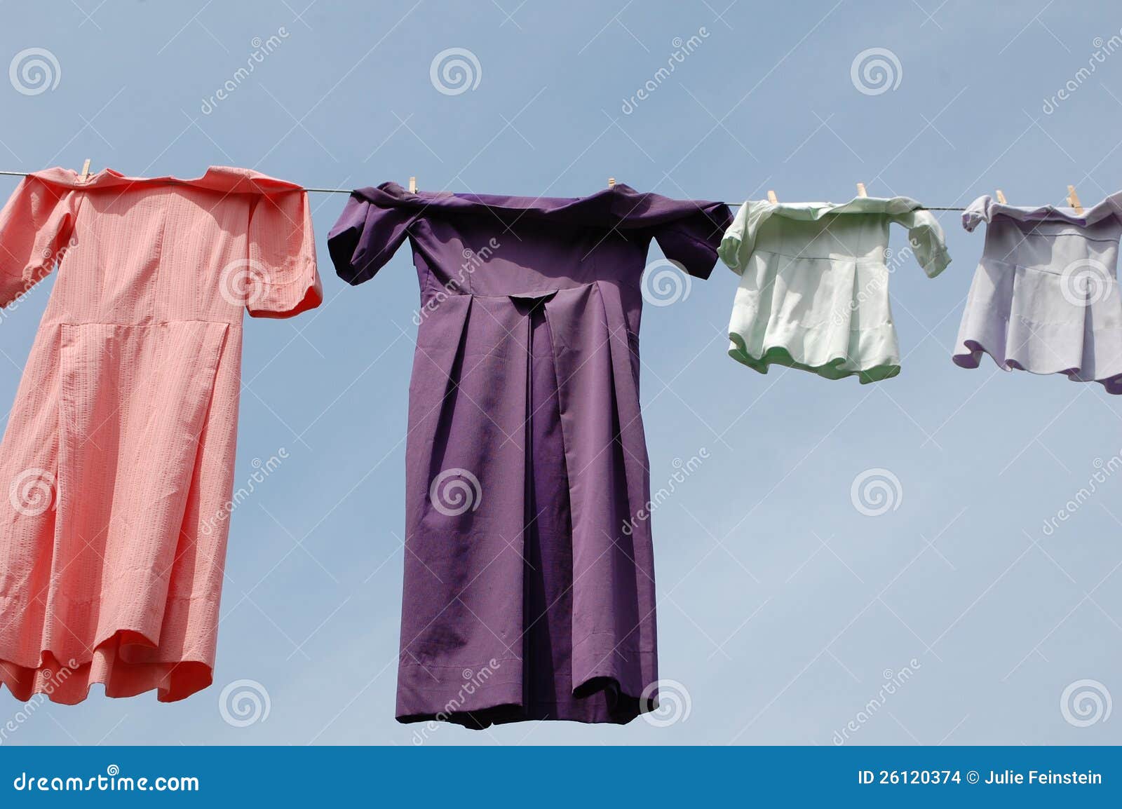 Amish Laundry stock photo. Image of clothesline, costumes - 26120374