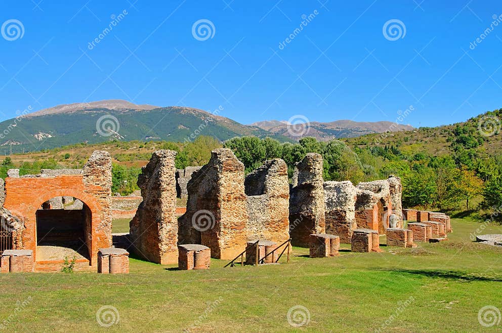 Amiternum amphitheatre stock photo. Image of amphitheatre - 23943896