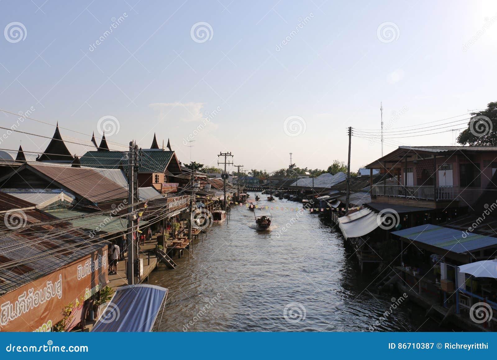 Amphawa Floating Market editorial photography. Image of amphawa - 86710387