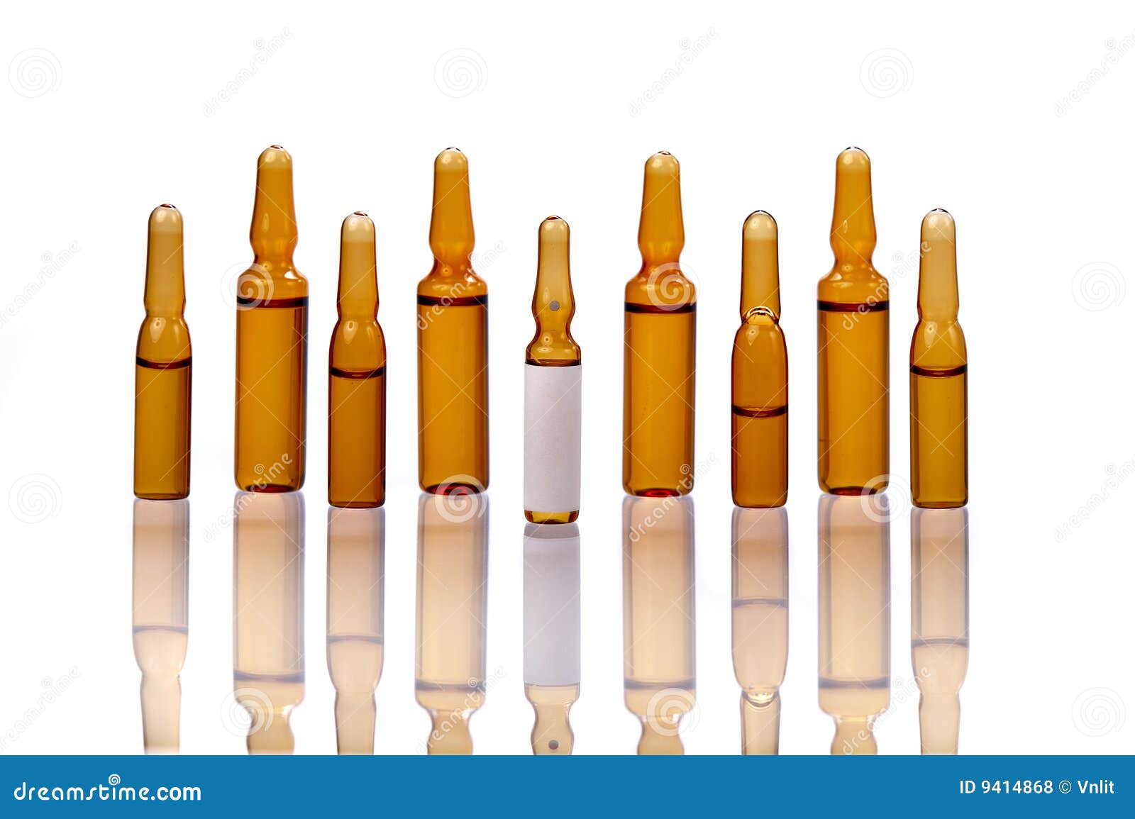 Ampullen stockfoto. Bild von impfstoff, studie, pharmazeutisch - 9414868