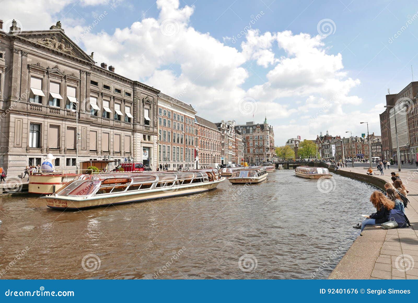Amsterdam canals editorial photo. Image of canals, canal - 92401676