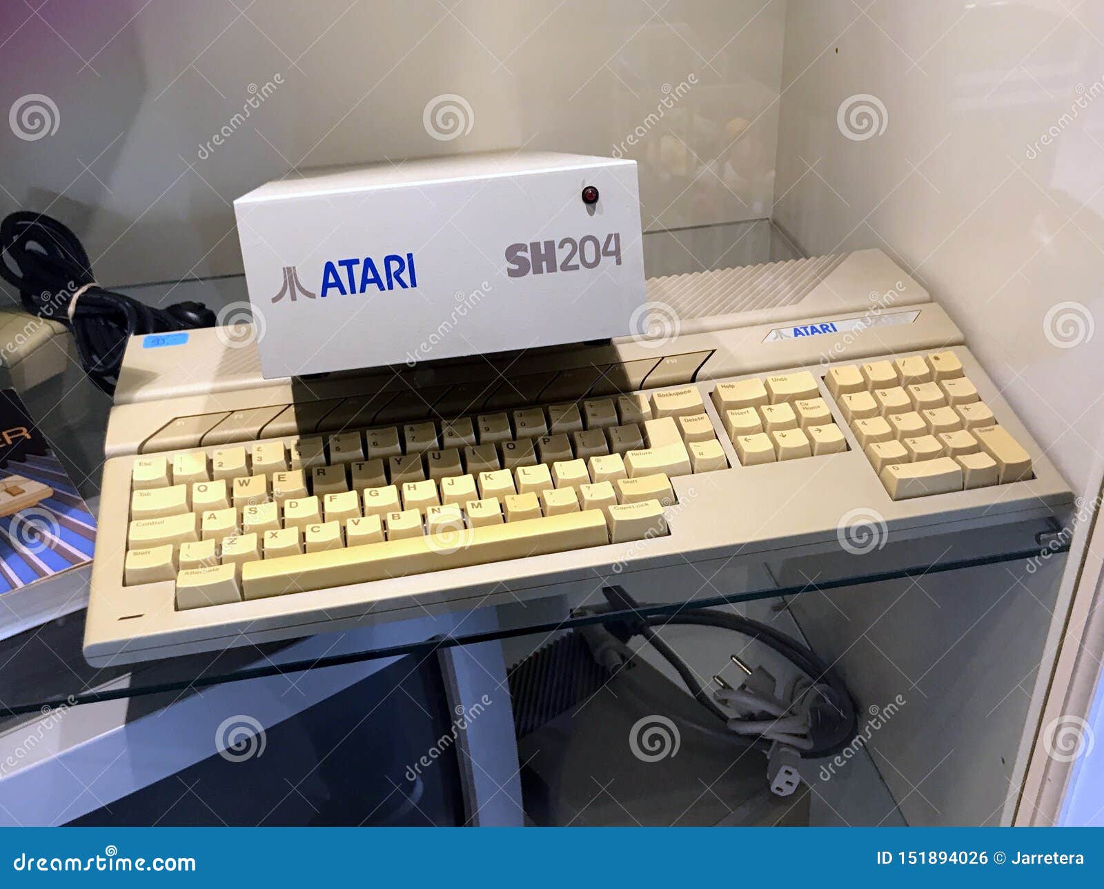 Atari ST model 520ST editorial photo. Image of illustrative - 151894026