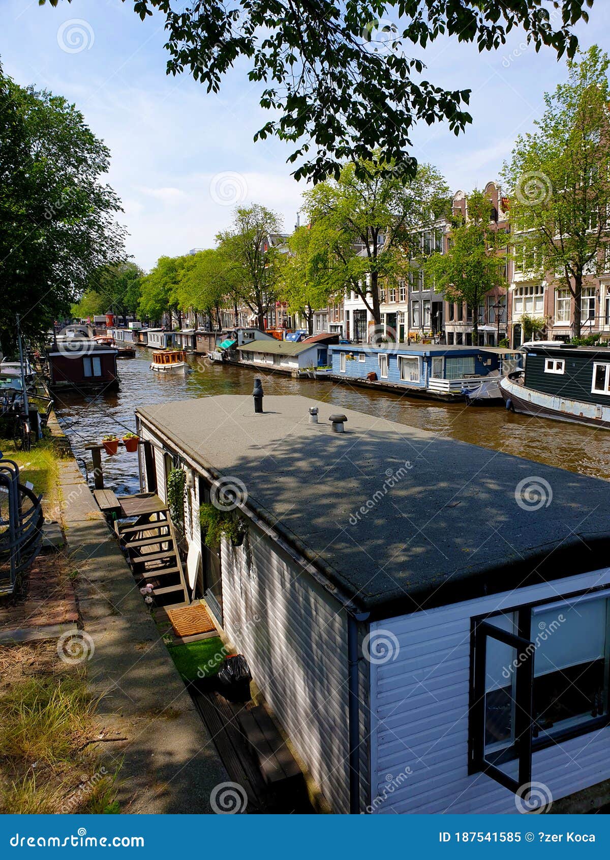 Amsterdam/Netherlands-June 25, 2019: Floating Houses of Amsterdam ...