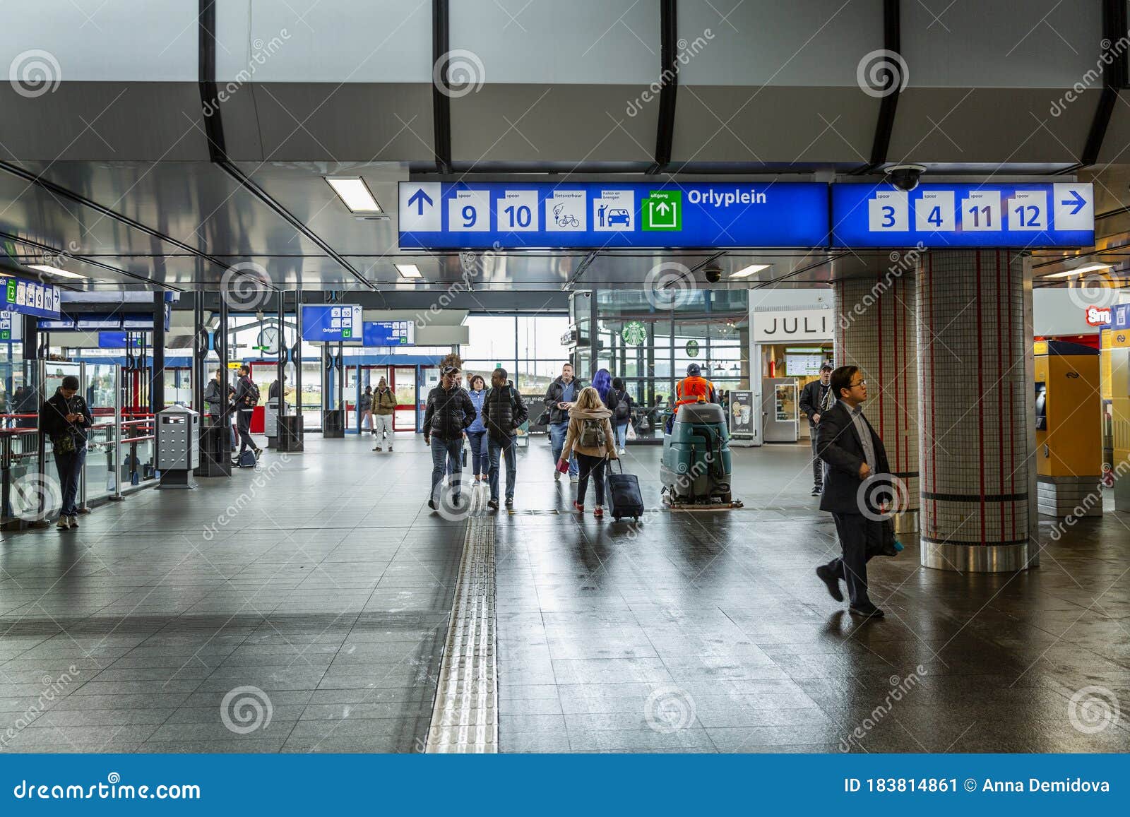 Amsterdam, Netherlands, 10/10/2019: Modern International Bus Station ...