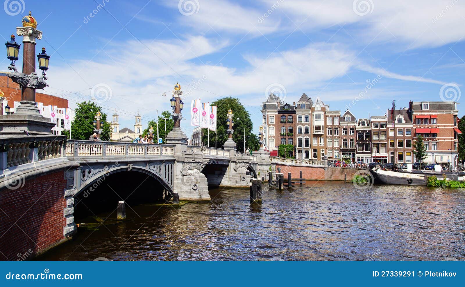 Amsterdam scenery. editorial photo. Image of coffee, monument - 27339291