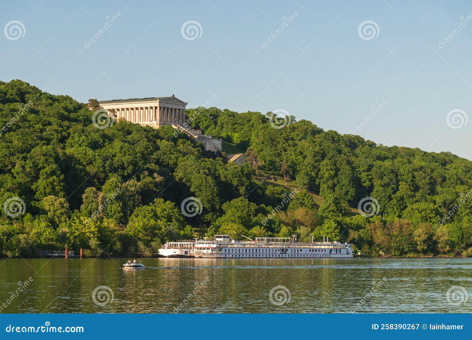 Walhalla Valhalla Near Regensburg Germany Editorial Photography - Image ...