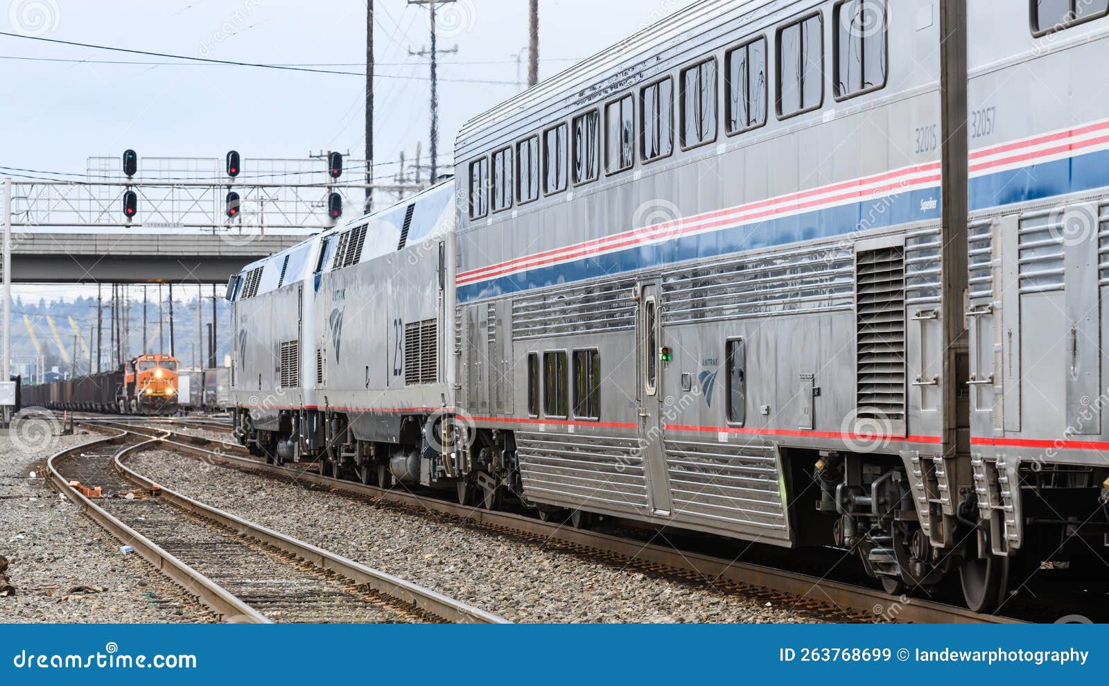Amtrak Passenger Train Approaching BNSF Freight Train in Seattle ...