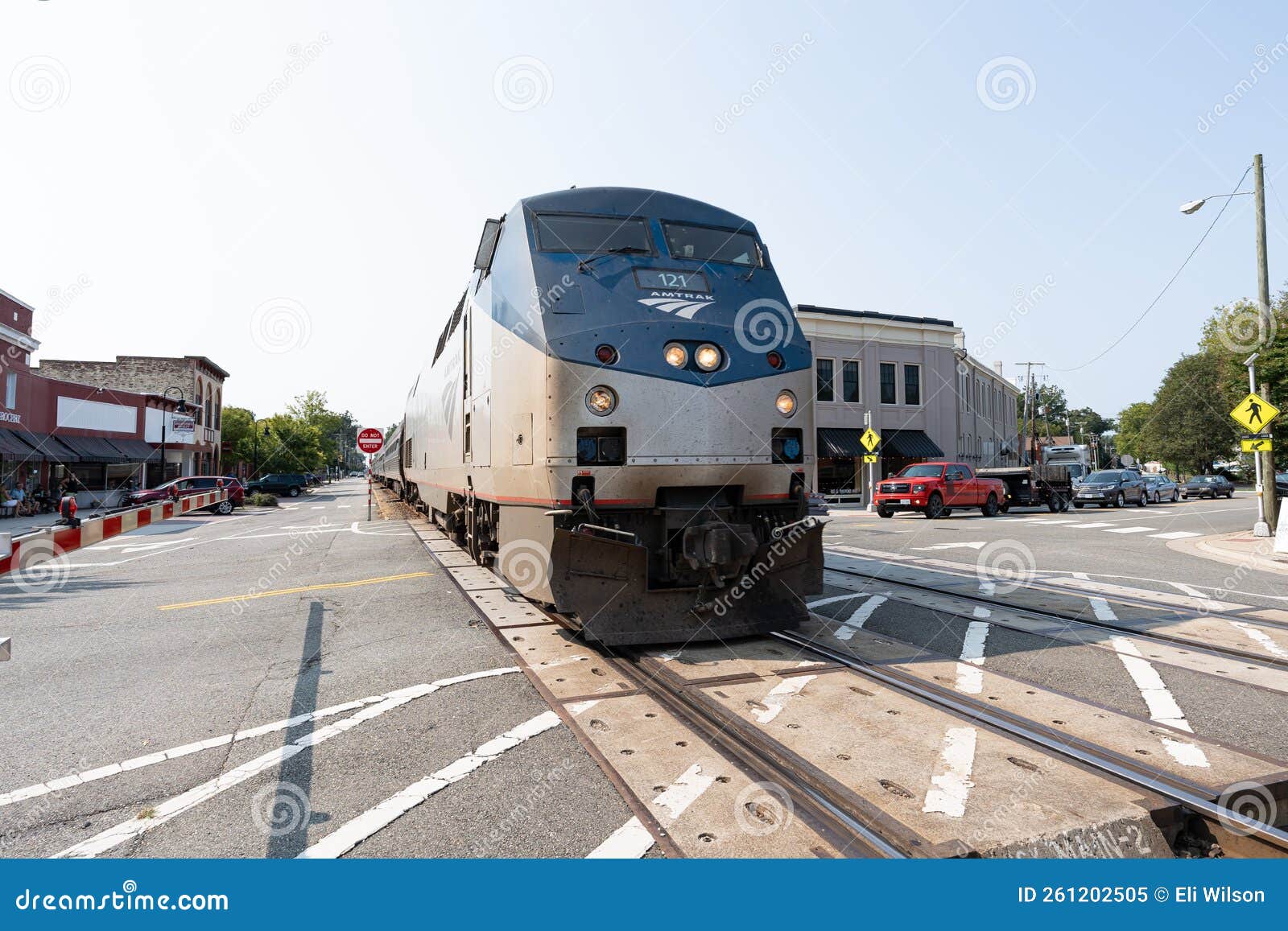 Amtrak Train in Ashland Virginia Editorial Image - Image of ...