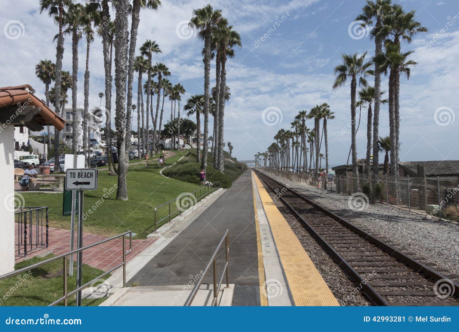 Amtrak train tracks editorial photo. Image of station - 42993281