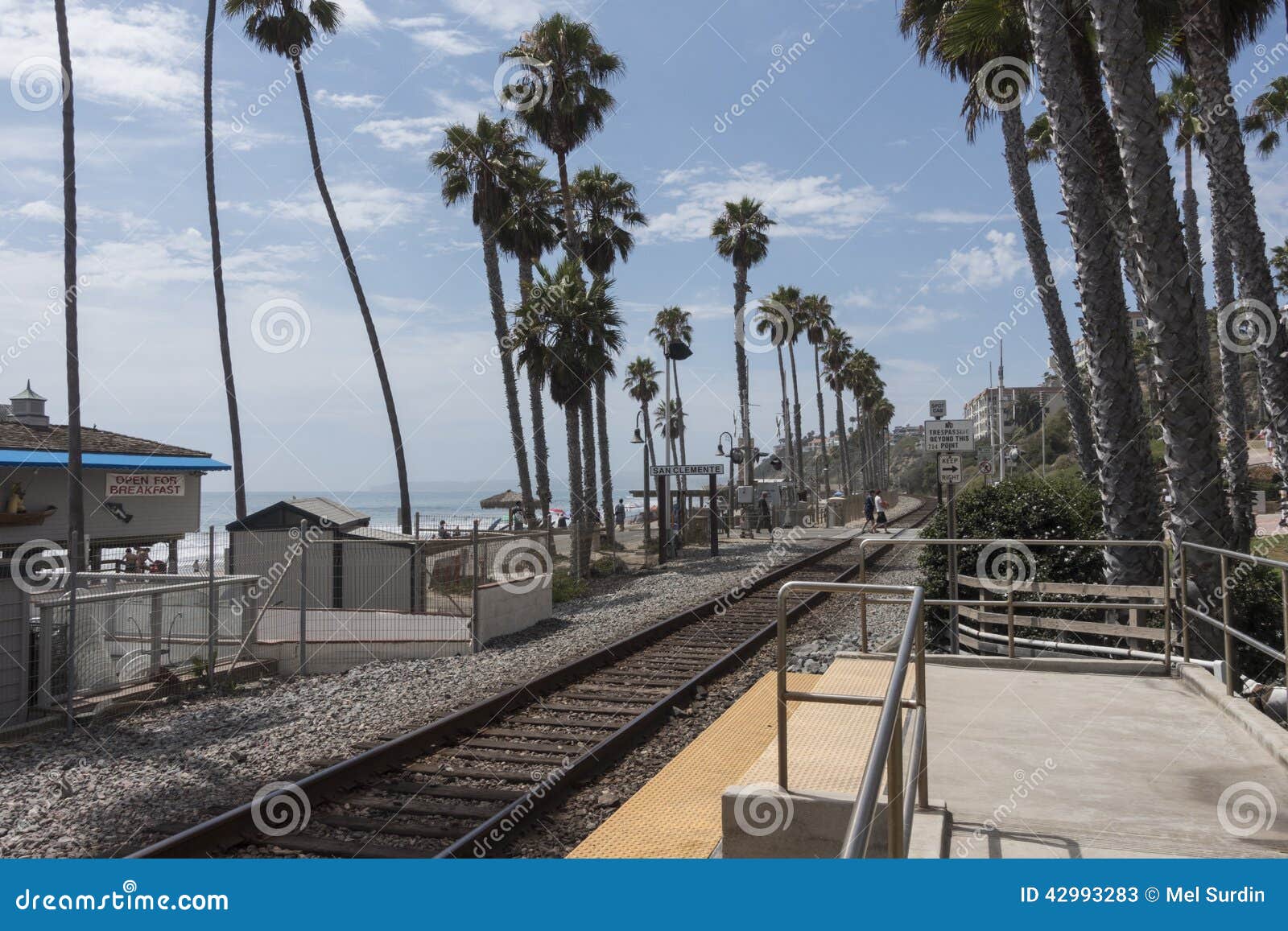 Amtrak train tracks editorial stock photo. Image of beach - 42993283