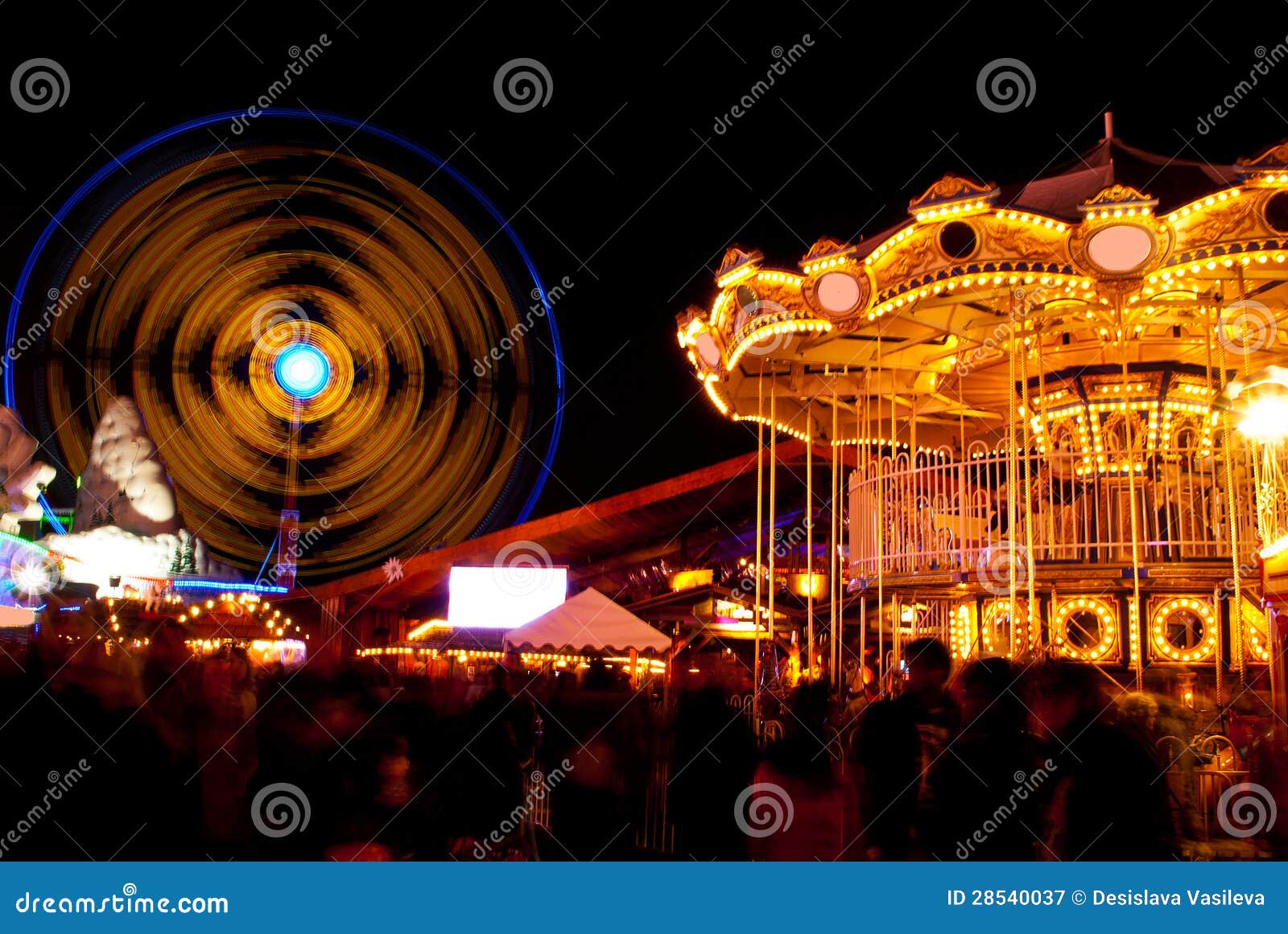 Amusement park editorial photography. Image of circular - 28540037