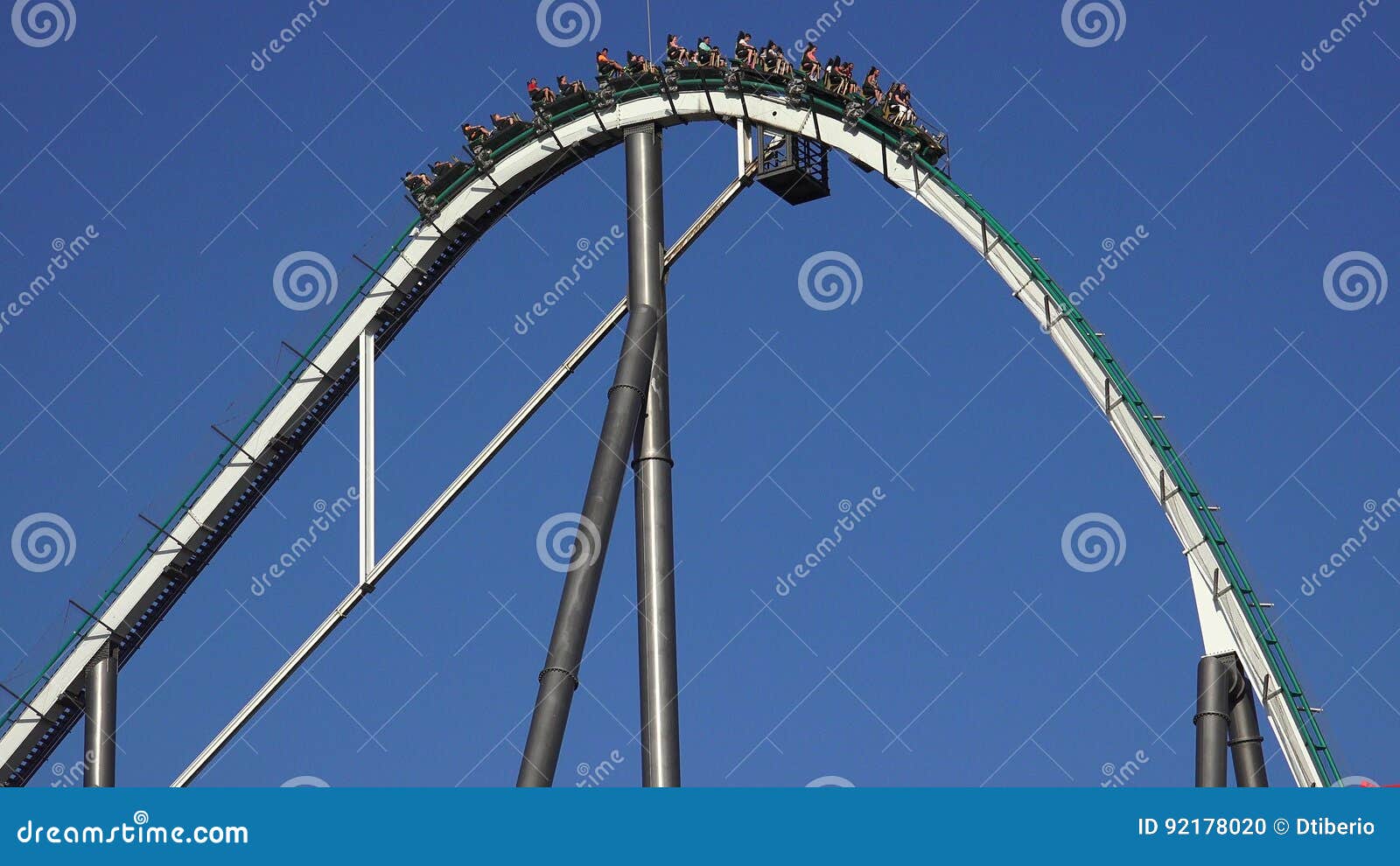People on Roller Coaster Thrill Ride Editorial Image - Image of park ...