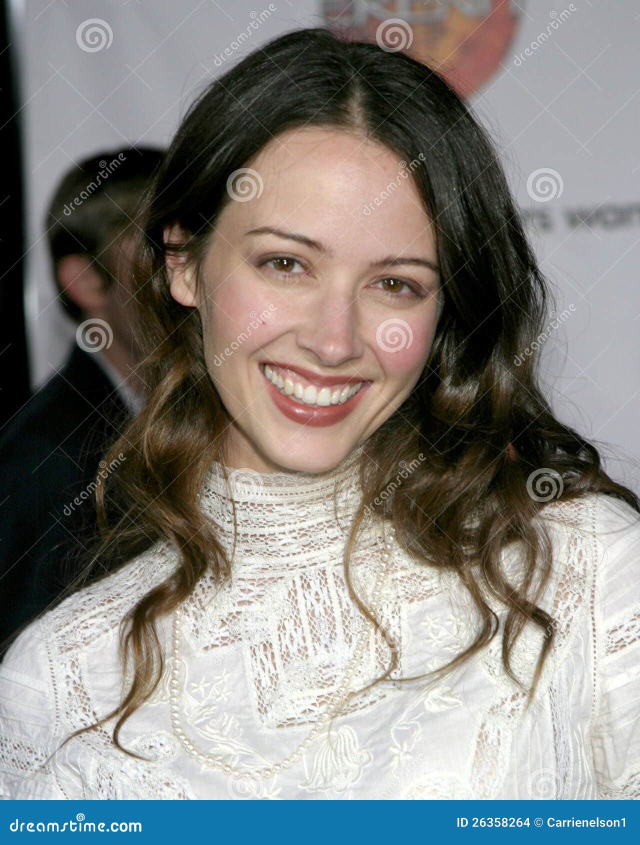 Amy Acker editorial stock image. Image of walk, city - 26358264