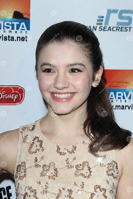 Ana Golja editorial photography. Image of arrives, stadium - 23456127