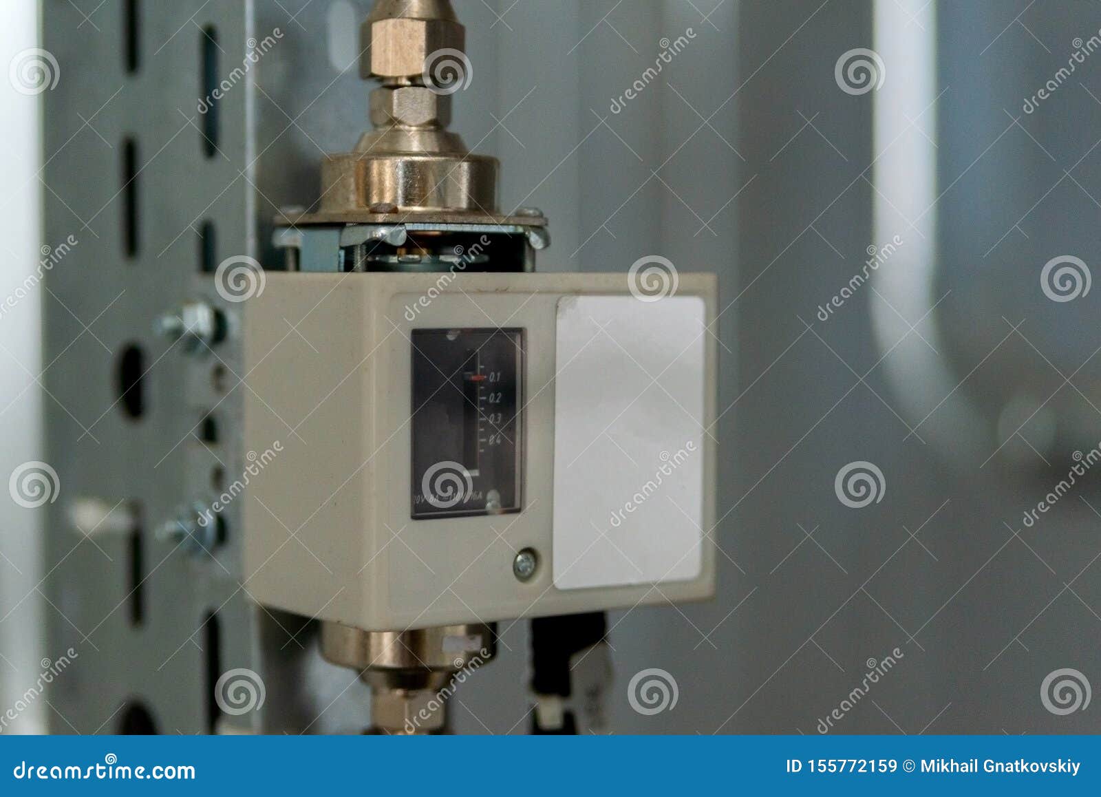 Analog Device Regulator for Efficient Automated Heating System Stock ...