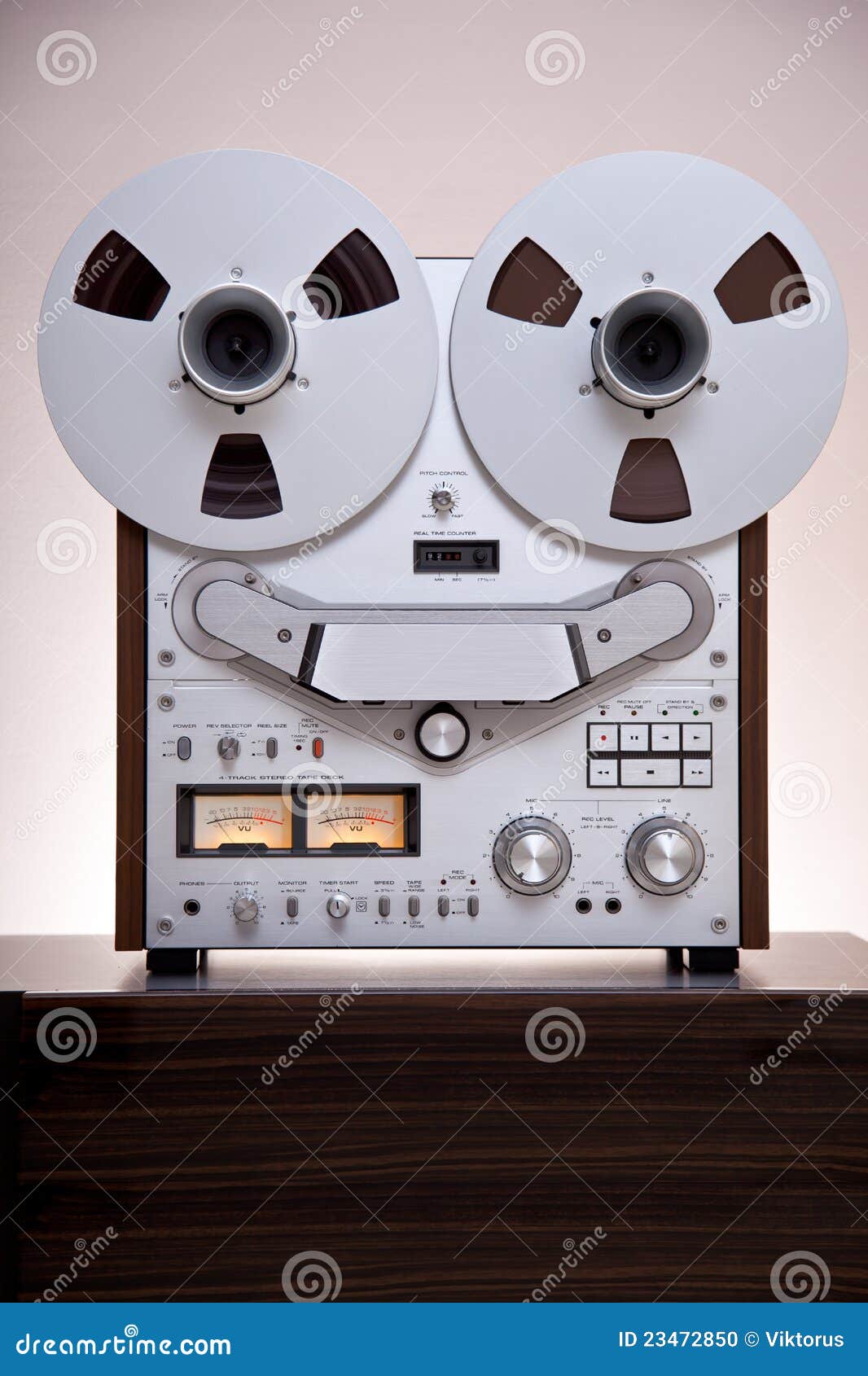 Analog Stereo Open Reel Tape Deck Recorder Stock Photo - Image of deck ...