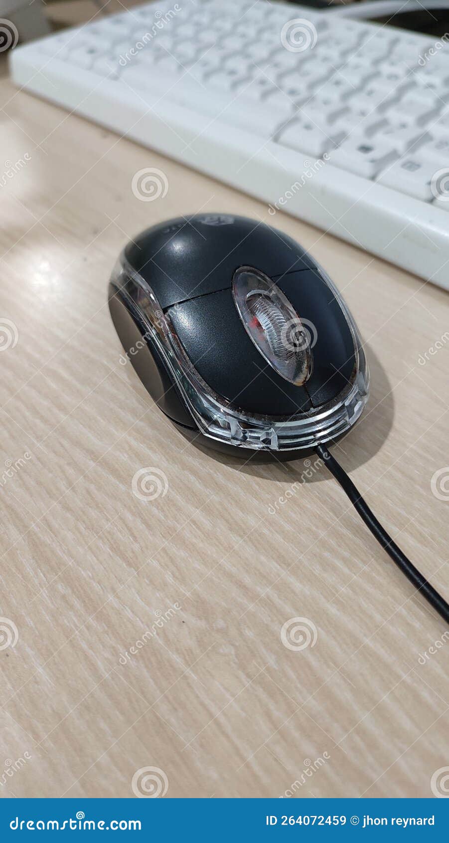 Analogue Mouse stock image. Image of gesture, move, glasses - 264072459