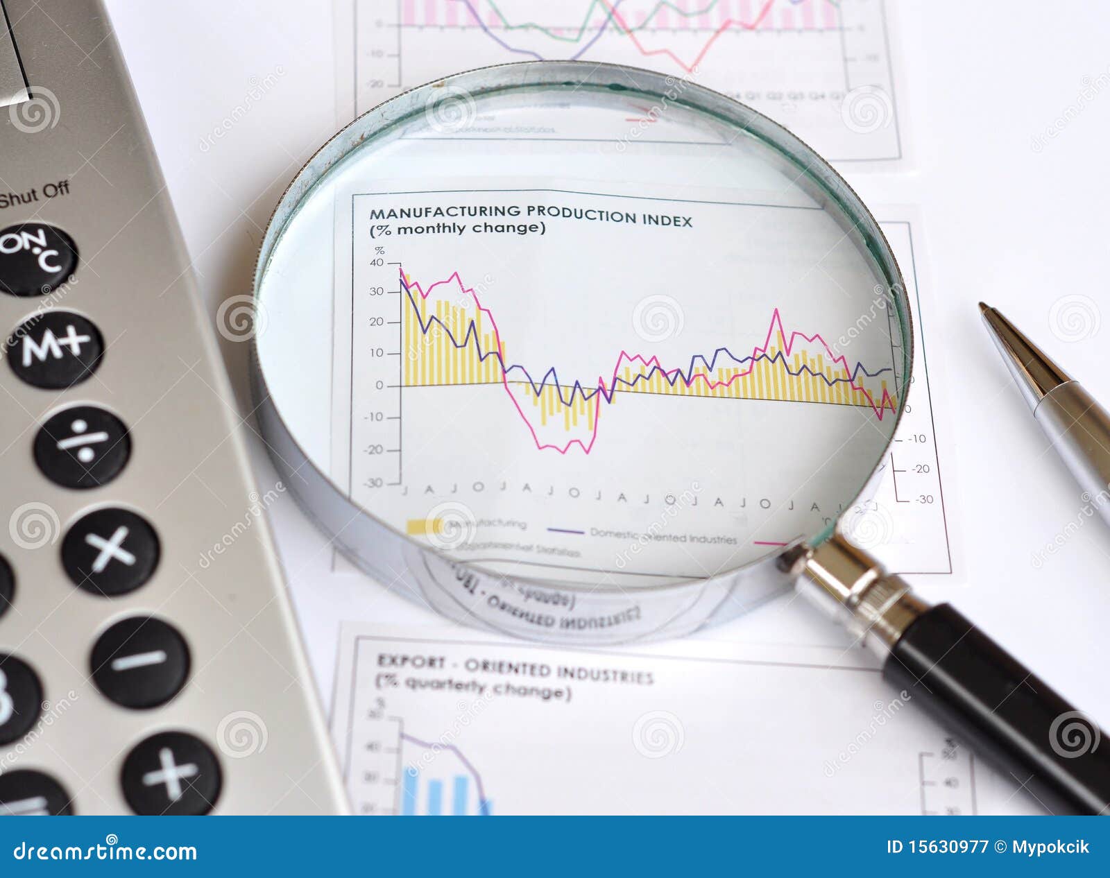 Analyse commerciale image stock. Image du avancement - 15630977