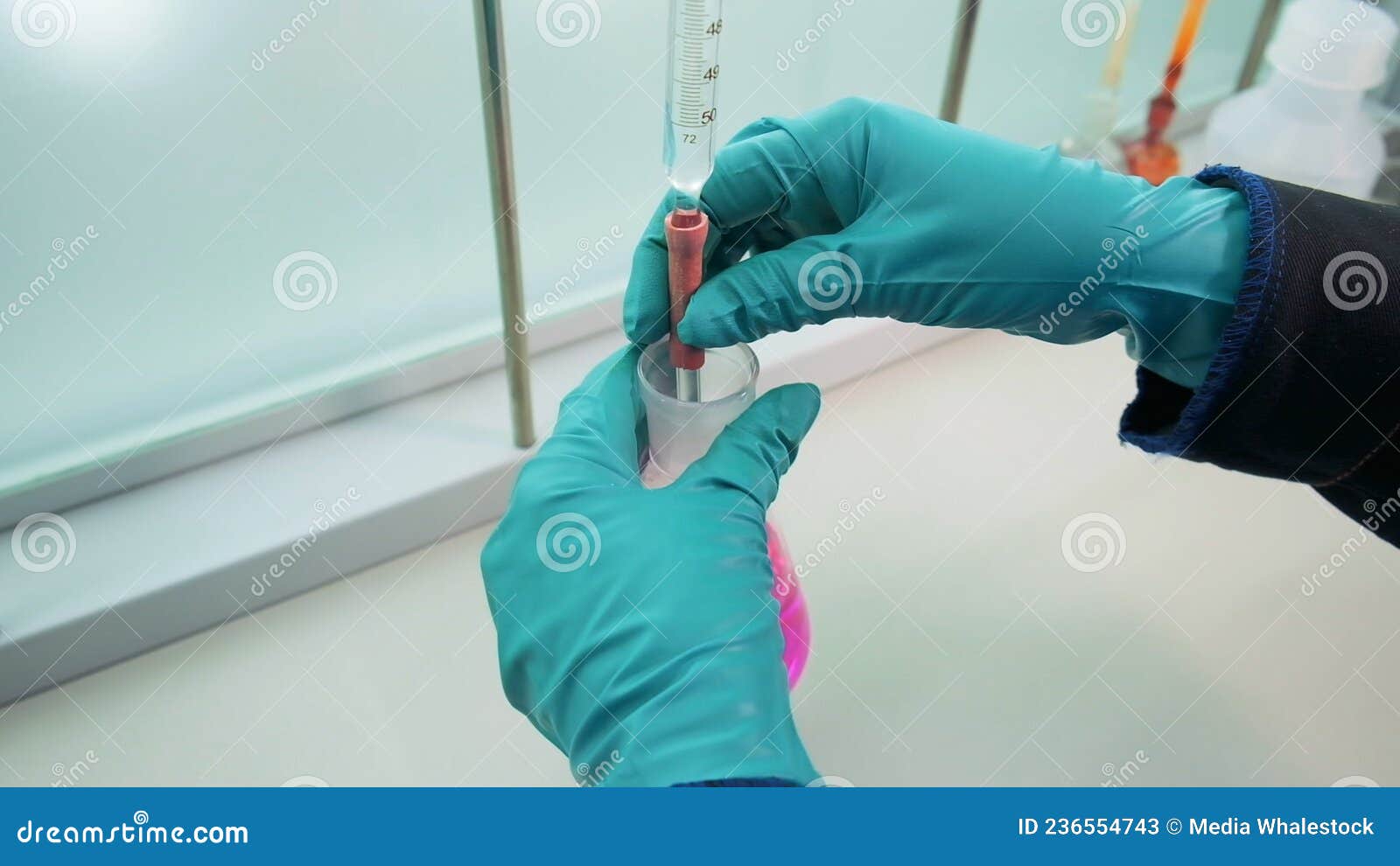 Analysis in the Laboratory. Clip Stock Image - Image of beaker ...