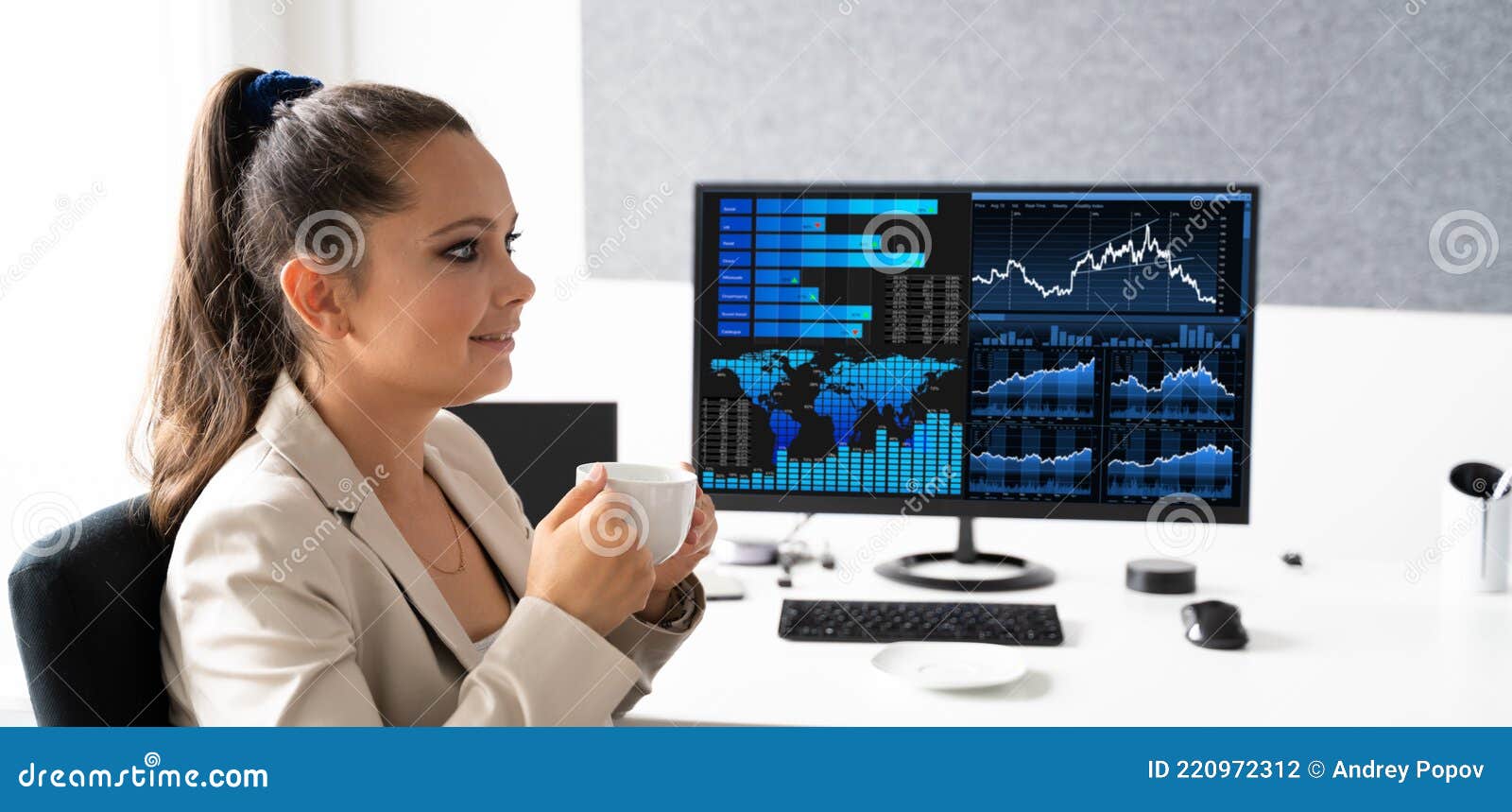 Analyst Woman Working with Data Analytics Dashboard Stock Photo - Image ...