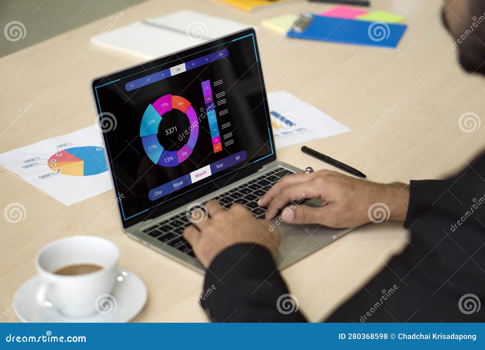 Analyst Working with Business Analytics and Data Management System on ...