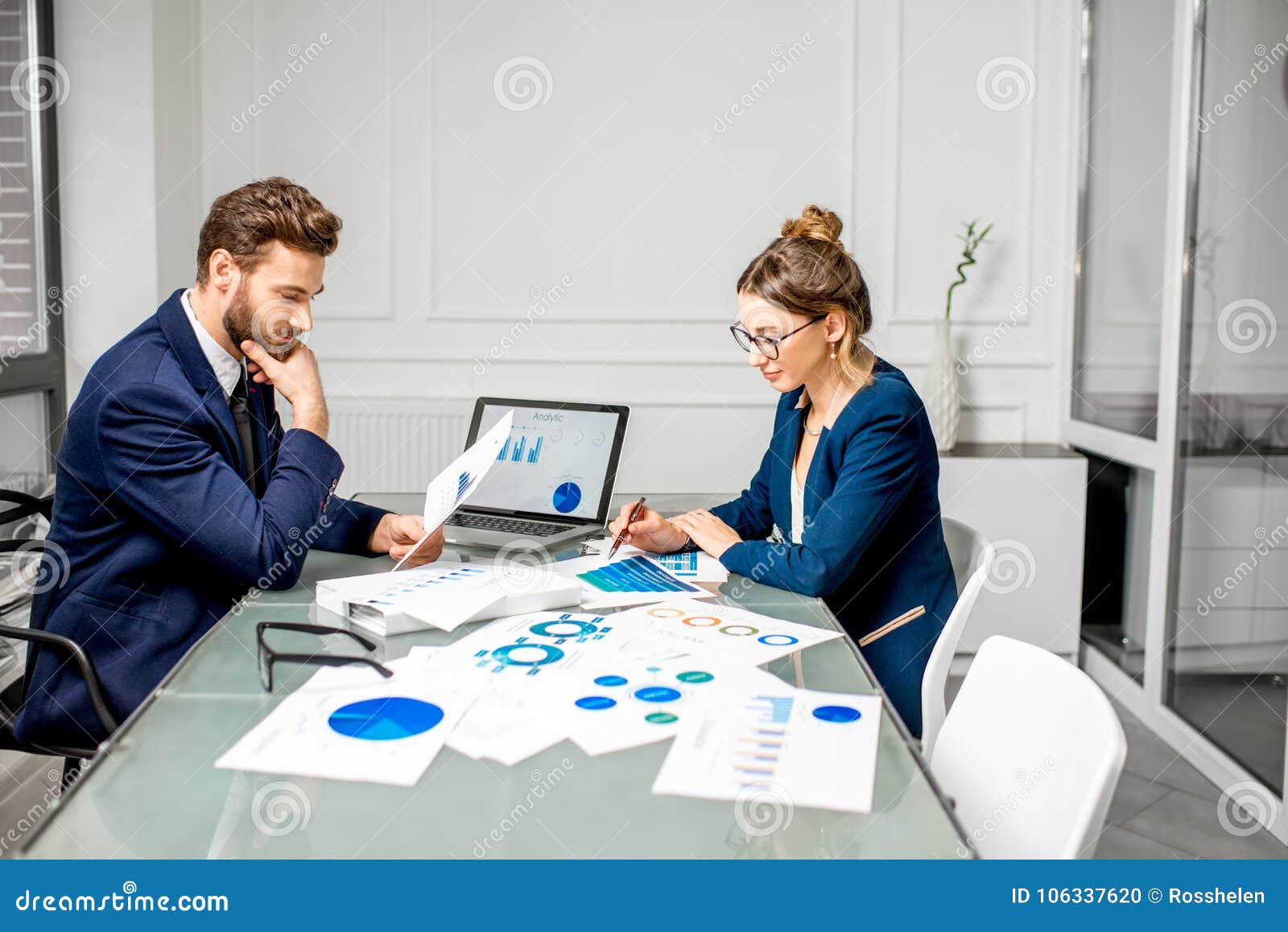 Analytic Managers Team Working at the Office Stock Photo - Image of ...