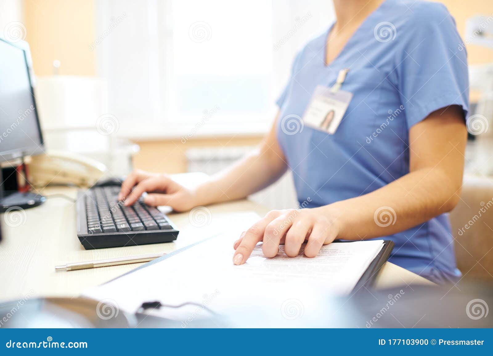 Analyzing medical notes stock photo. Image of expertise - 177103900