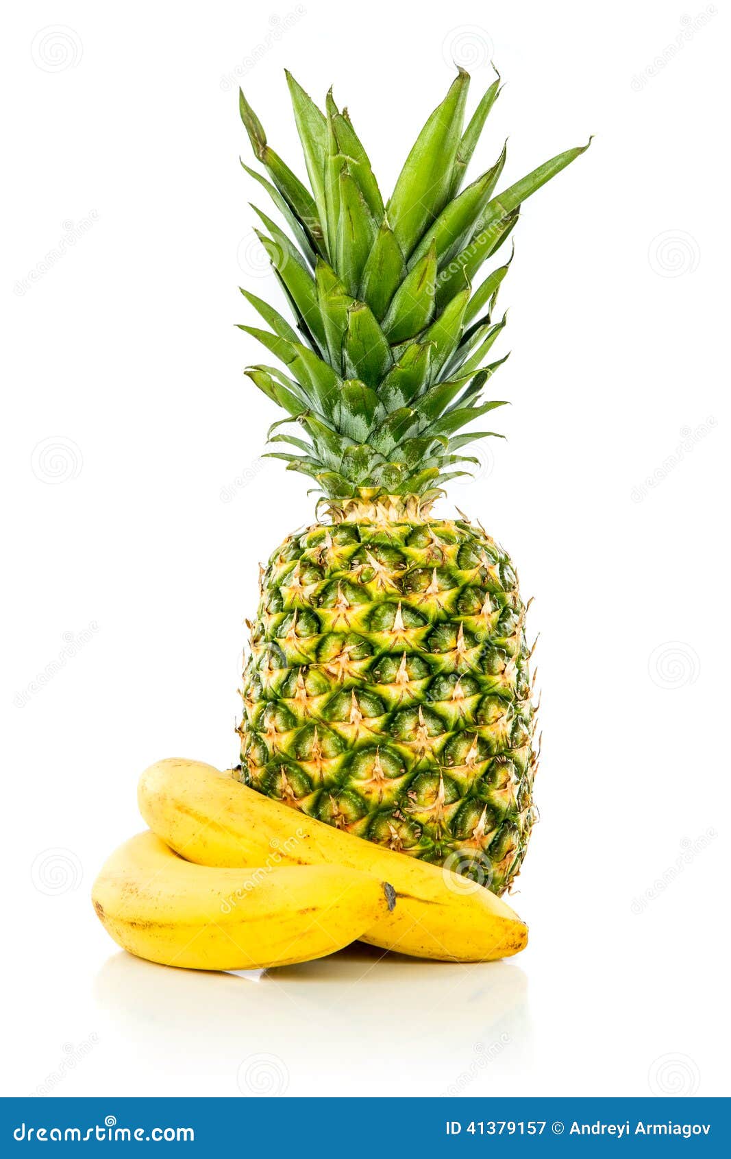 Ananas und Banane stockbild. Bild von nave, sonderkommandos - 41379157