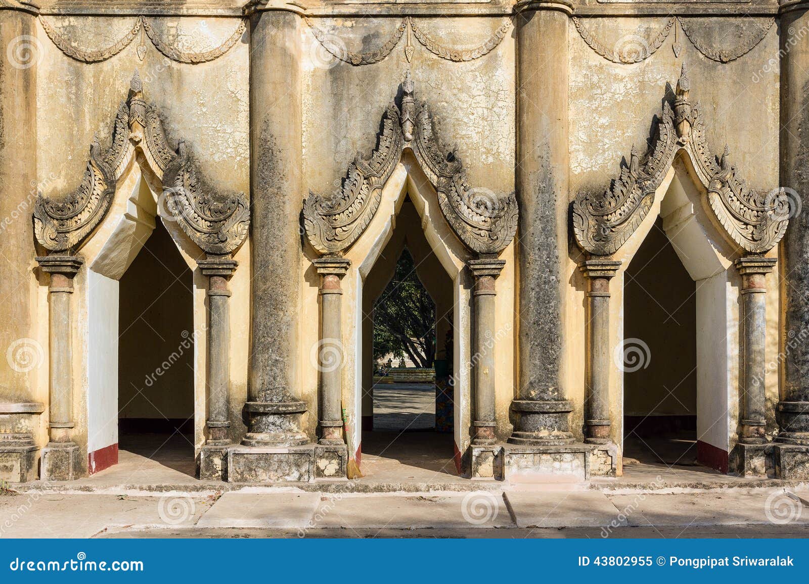 Ananda Pagoda in Bagan, Myanmar Stock Image - Image of archaeology ...