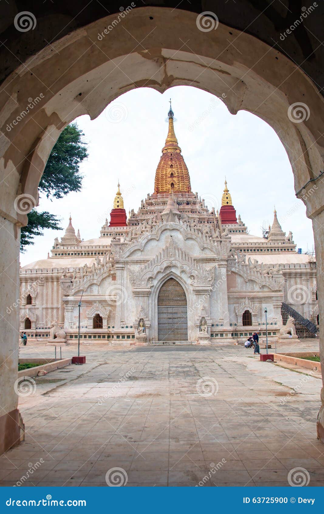 Ananda Temple in Bagan , Myanmar Stock Photo - Image of paya, mandalay ...