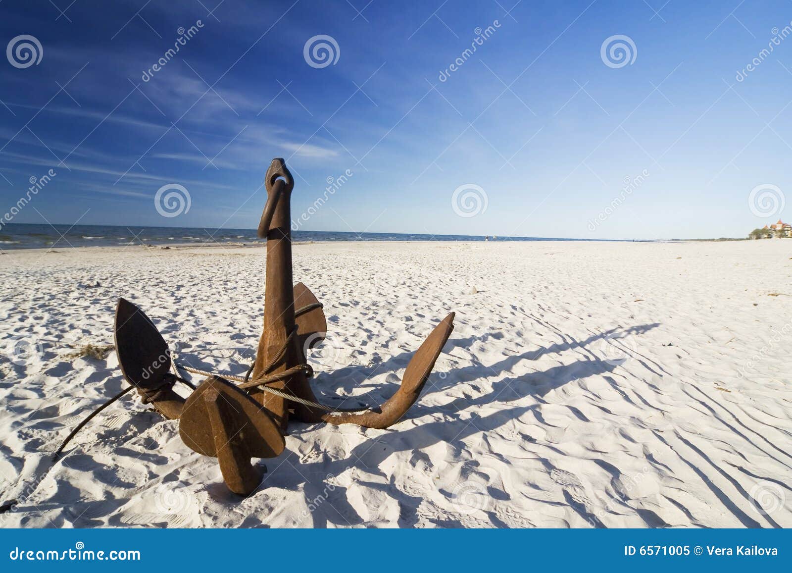 The anchor on the beach stock image. Image of white, anchor - 6571005