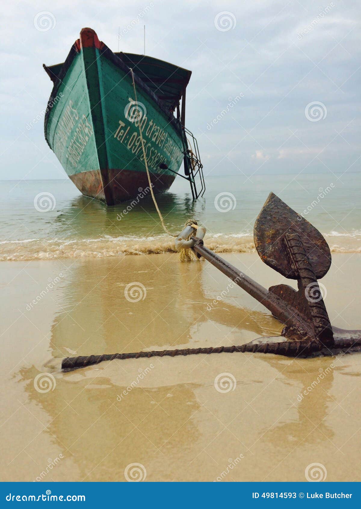 Anchored editorial stock photo. Image of fishing, achhor - 49814593