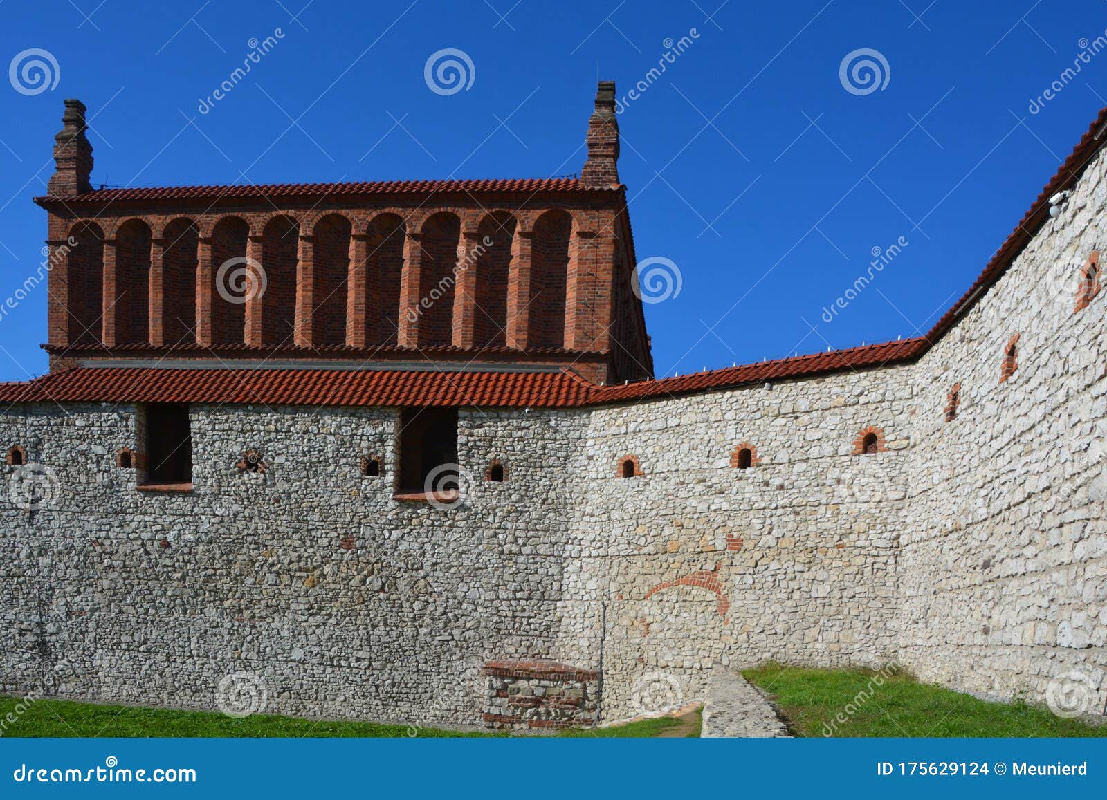 Ancienne Synagogue Juive Orthodoxe . Photo stock - Image du célèbre ... Ancienne Synagogue Juive Orthodoxe . Photo stock - Image du célèbre ...