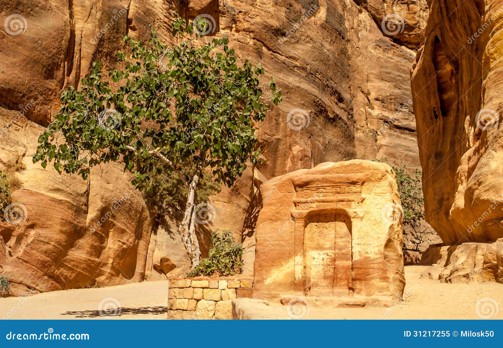 Ancient Altar stock image. Image of history, tombs, architecture - 31217255